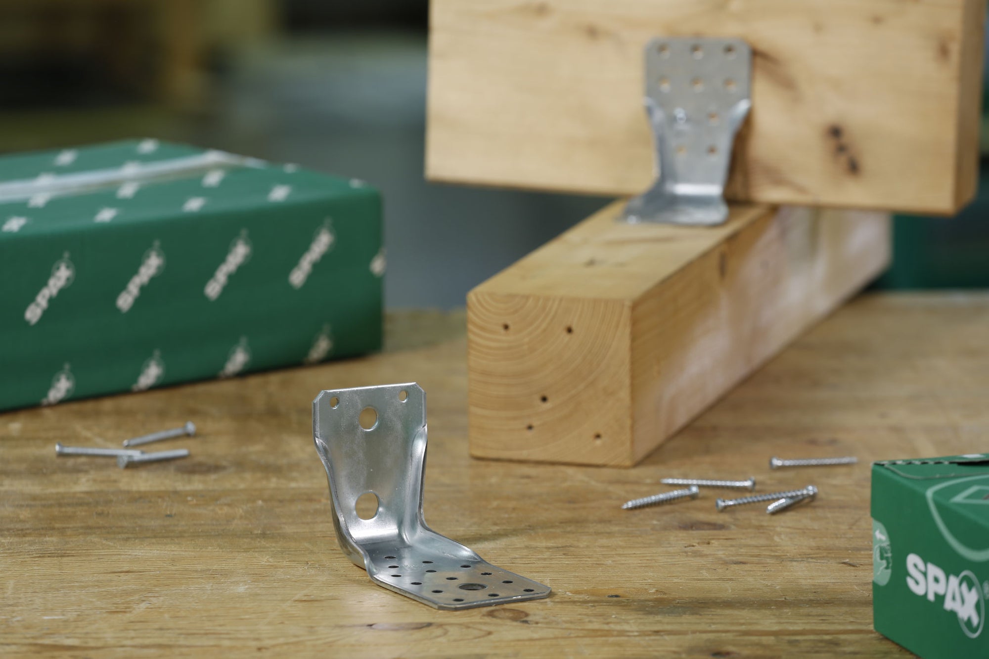 SPAX Holzverbinder - die tragfähigen Winkelverbinder | SPAX
